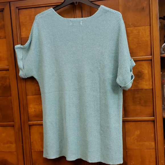NorthStyle | Tops | Northstyle Ladies Green Rollup Sleeve Blouse Size ...